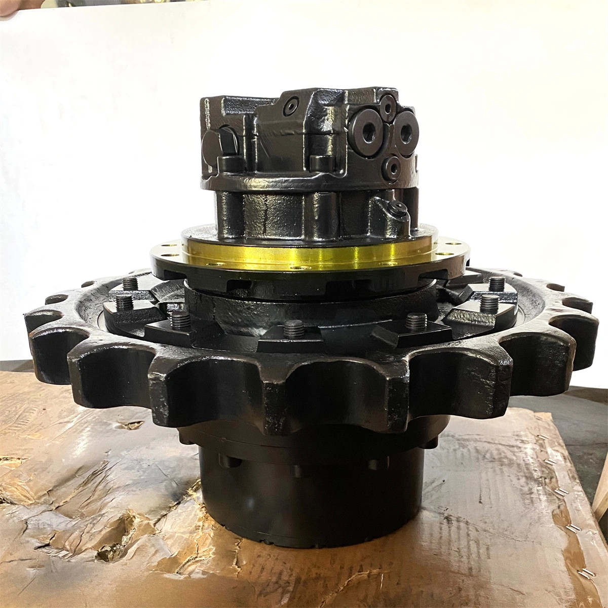 Hitachi Final Drive Parts EX60 EX60-1 9069509 Hydraulic Travel Motor ...